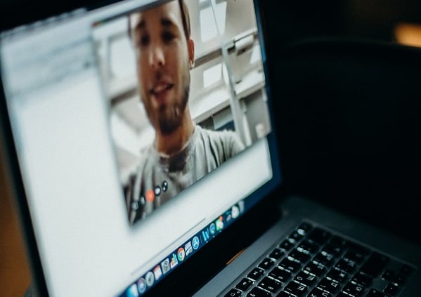 How To Record Yourself In A Video On Zoom - tl;dv