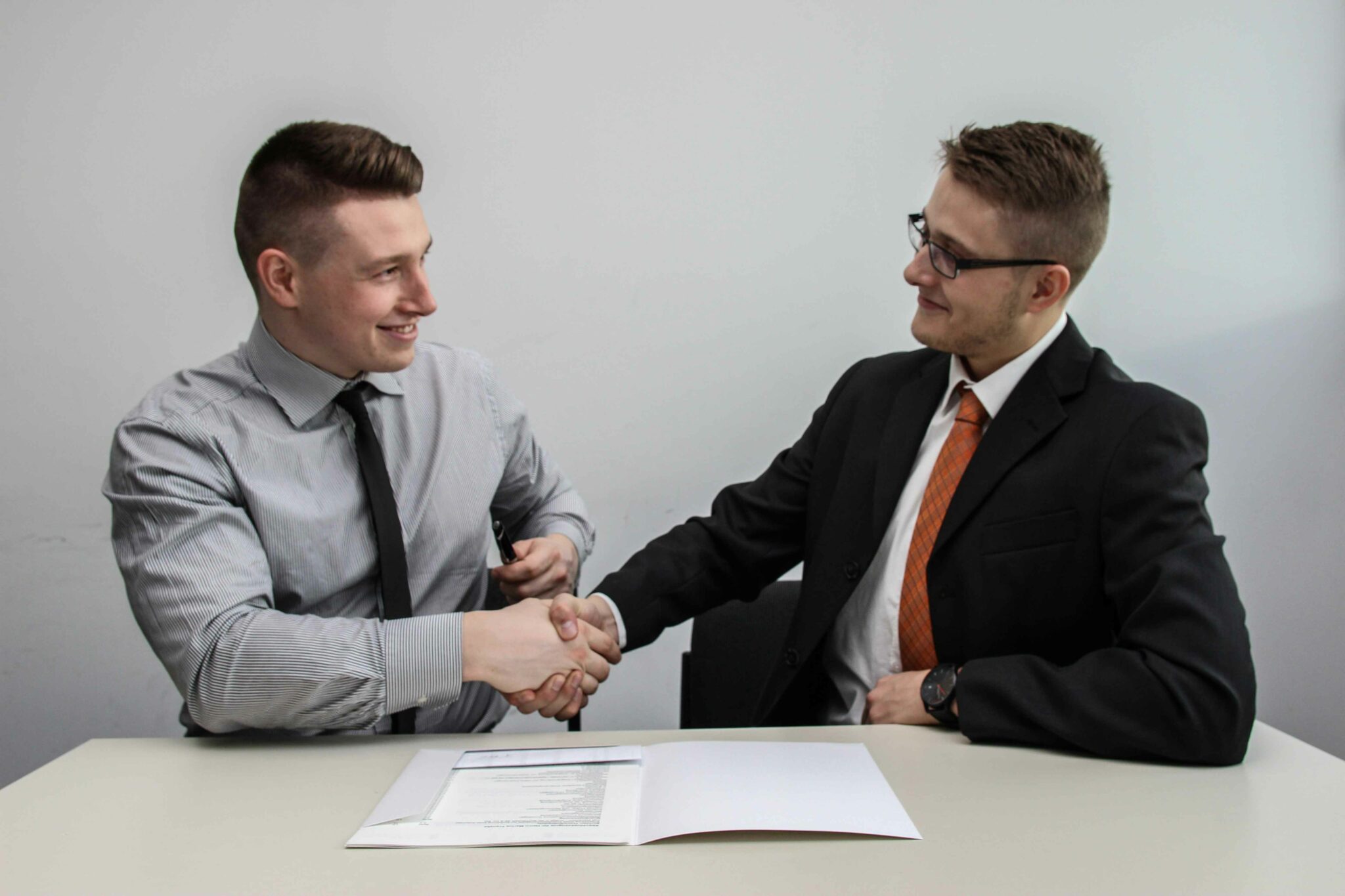 What Is Partnership Selling & Can It Improve Sales Team Success? - tl;dv